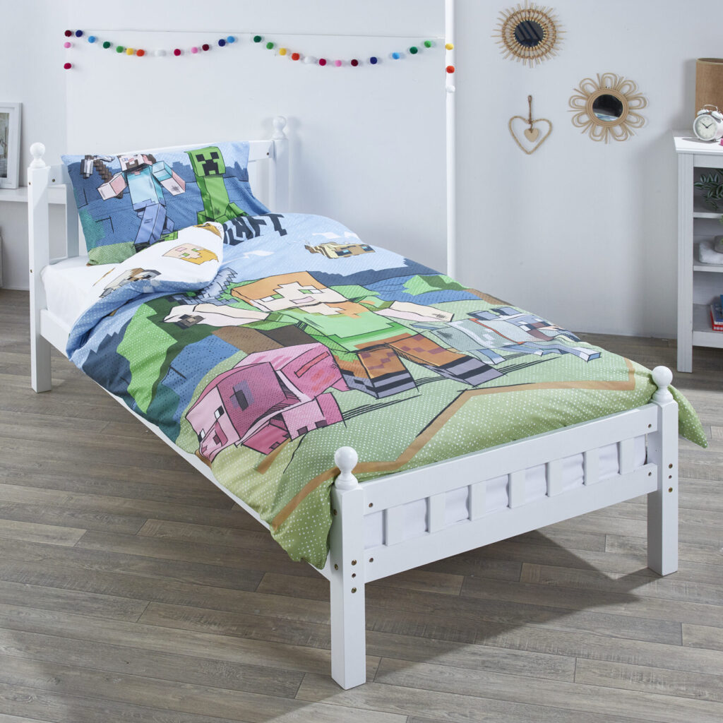 7 Piece White Wooden Single Bed with Minecraft Bedding Set - Kinder Valley